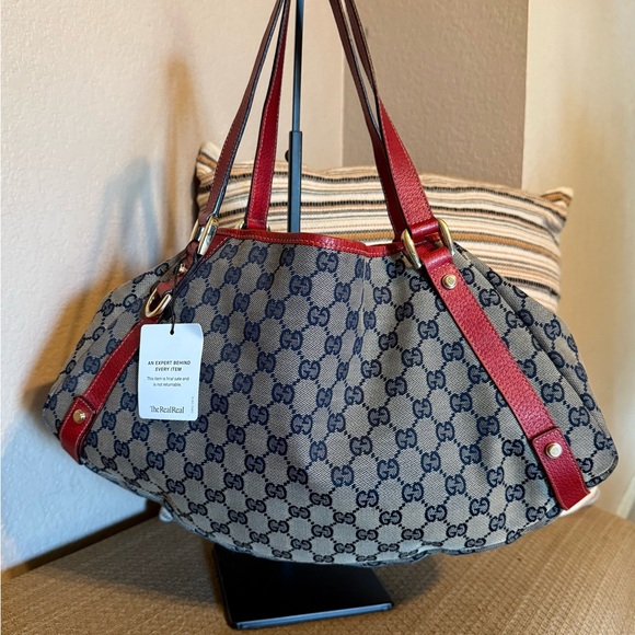 Gucci | Bags | Gucci Blue And Red Monogram Shoulder Bag Medium Abbey ...